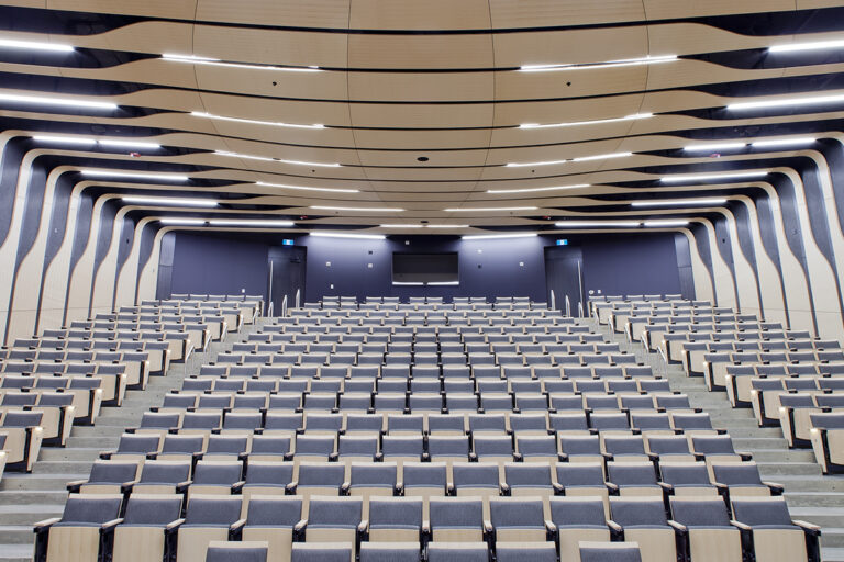 BKL | Case Study: SFU Sustainable Energy Engineering Building (SE3P)